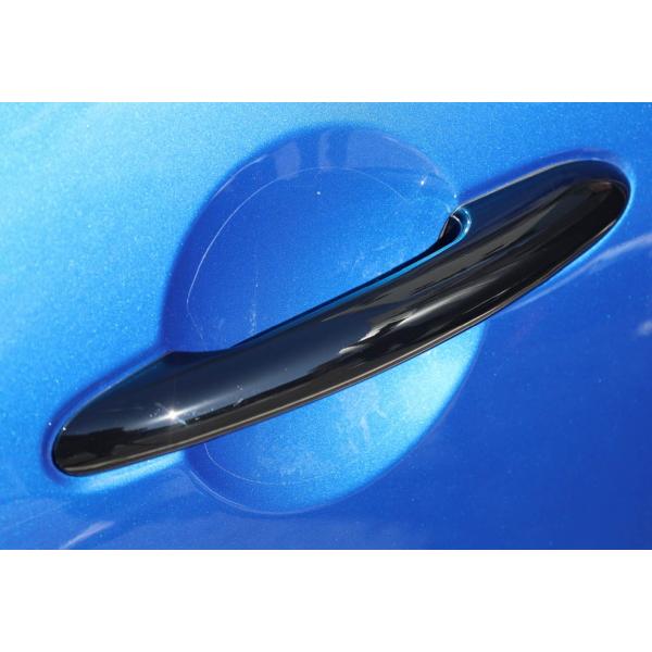 core OBJ Door Cup Protection Film for MINI F65/F66/F67は、爪等でキズが付きやすいドアカップ部の保護をするプロテクションフィルムです。車種別専用の形状でドアカップの窪みの面に貼ることができ...