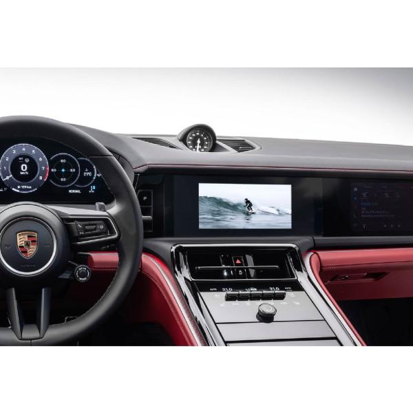 最新のPorsche純正ナビゲーションシステムPCM6.0に完全対応!!運転者以外の同乗者が走行中にナビの目的地設定などの操作や動画視聴を楽しむことが出来るようになります。core devCPUの高速処理とソリッドステートリレー(半導体リレ...