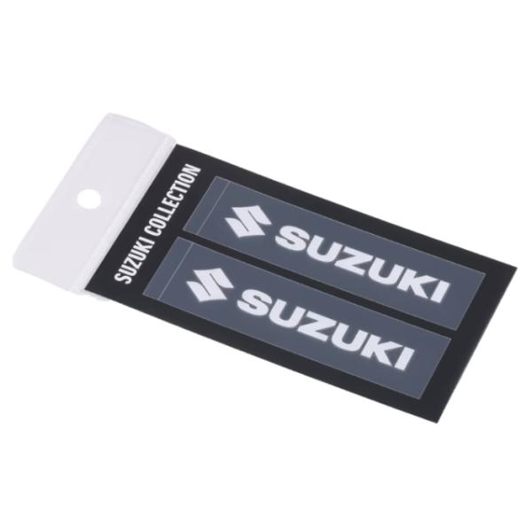 スズキロゴ（横組み）転写式ステッカーです。2枚入り。耐水・耐候性に優れており、貼りやすい大きさで、いろいろなものをデコレーション。転写式なので気泡が入りにくく、きれいに貼れるのが特徴です。素材：アクリルウレタン、PET、PVCサイズ：H15...