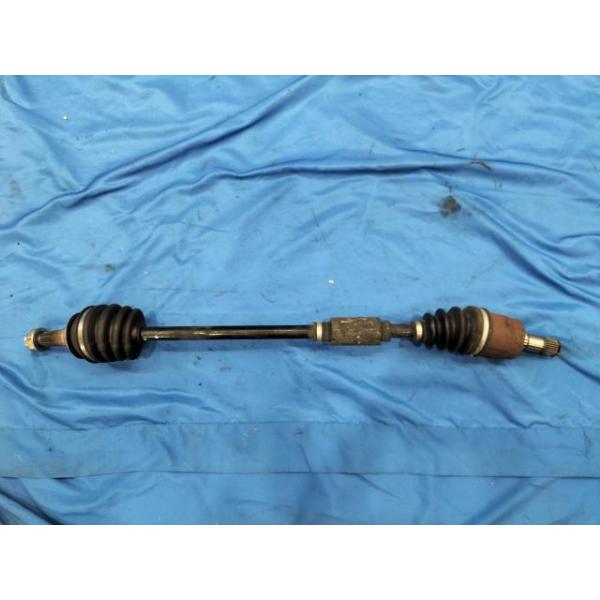 **** 商品説明を必ずご確認ください ****部品管理番号：250716000542100メーカー純正品番：44305-T6G-000部品名：右Fドライブシャフト部品区分：リサイクル品車名：Ｎ−ＢＯＸ車両タイプ名：5ドアハッチバック通称型...