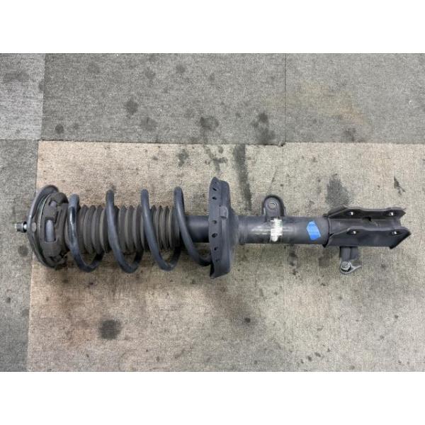 **** 商品説明を必ずご確認ください ****部品管理番号：260508000650210メーカー純正品番：51621-TAB-J03部品名：左Fストラット部品メーカー品番：51620-TAB-J120-M1部品区分：リサイクル品車名：ス...