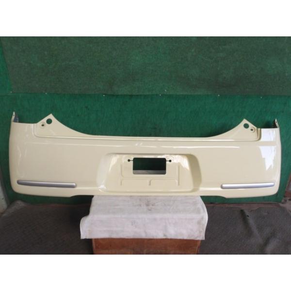 **** 商品説明を必ずご確認ください ****部品管理番号：000002407915100メーカー純正品番：52159-B2660-E0部品名：RバンパーASSY部品区分：リサイクル品管理品番：024079車名：ミラココア車両タイプ名：5...