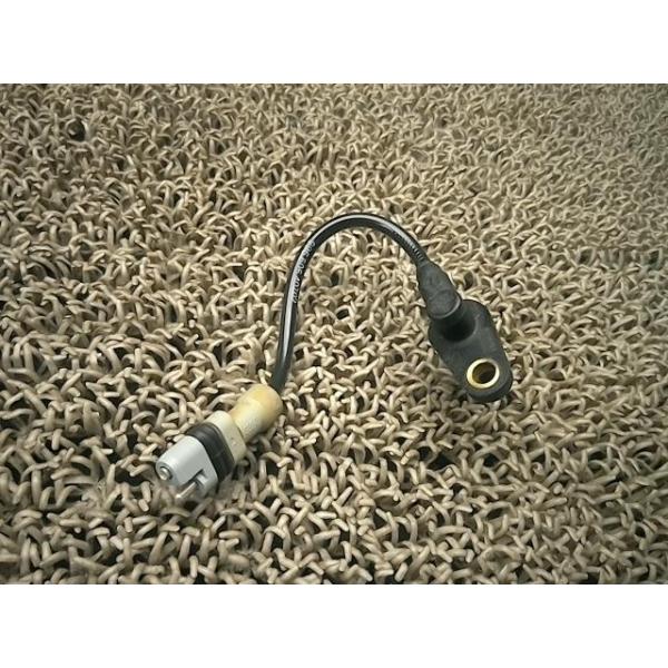 **** 商品説明を必ずご確認ください ****部品管理番号：200107000163453部品メーカー：BOSCHメーカー純正品番：99660640702部品名：ABSセンサー部品メーカー品番：1265117439部品区分：リサイクル品部...