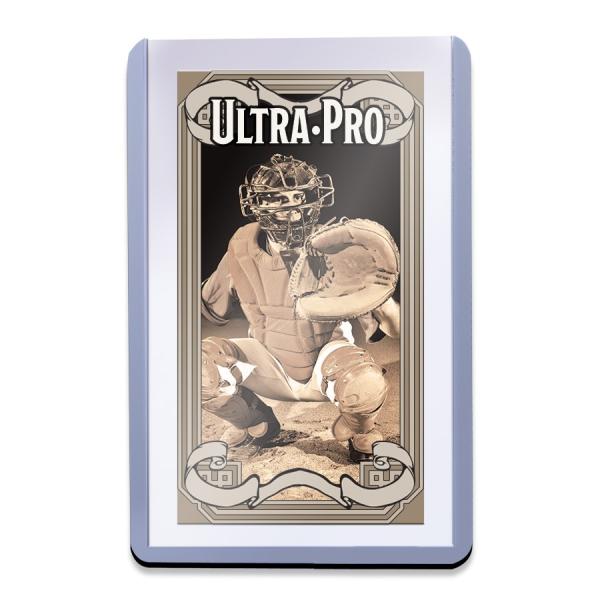 【ウルトラプロ(Ultra PRO)】は世界最大の収集用品メーカーです。