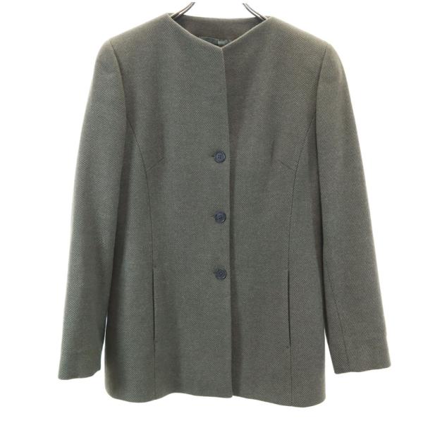 ■ 商品詳細 ■ブランド：ジビエレドンナ / GIBIERRE DONNA対象：レディース生産国：イタリアアイテム：ノーカラー ジャケットサイズ表記：42※参考サイズ：レディースMサイズ相当 ※実寸サイズを参考にしてください。着丈：約71c...