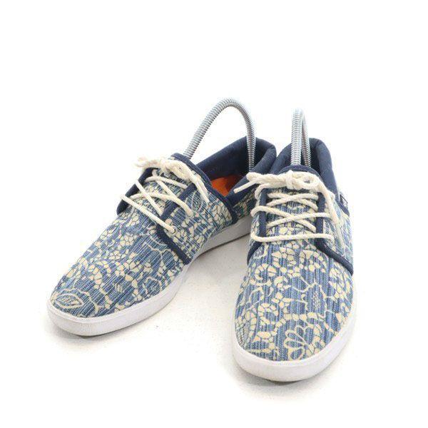 ■ 商品詳細 ■ブランド：ディーシーシュー / DC SHOE対象：レディースアイテム：ローカット スニーカーサイズ表記：25※参考サイズ：レディース25.0cmサイズ相当 ※実寸サイズを参考にしてください。全長：約27cmくつ幅：約10c...