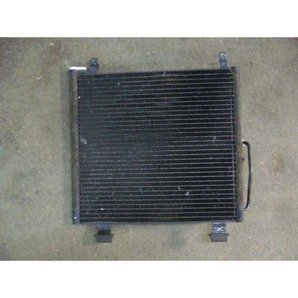 **** 商品説明を必ずご確認ください ****部品管理番号：000001253860600部品メーカー：PF Heat Exchangersメーカー純正品番：9Y11884部品名：コンデンサー部品メーカー品番：95038-76G00部品区...