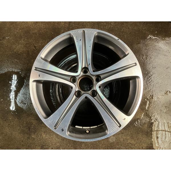 メルセデス・ベンツEクラス W213,S213Eクーペ C238,A238アルミホイール7.5J × 17インチ ET401本現物品番:A2134011200※スマートフォン版からはすべての情報が閲覧できないため、詳細はＰＣ版でご確認下さい。