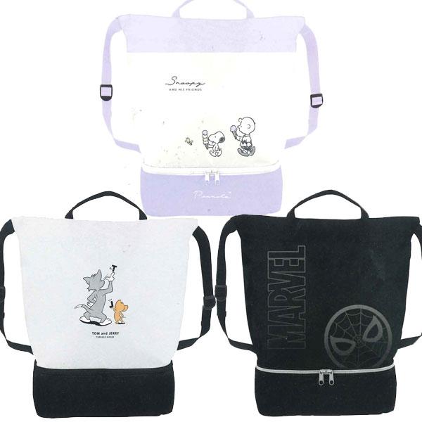 キュートなプールバック新登場♪内側は撥水加工！濡れた物を入れても表にしみ出しにくい★2層式だからサンダルや小物など分けられて便利！本体サイズ：約410×410×170ｍｍ素材：ポリエステル★ゆうパケット発送可★小さく折りたたんでの発送となり...