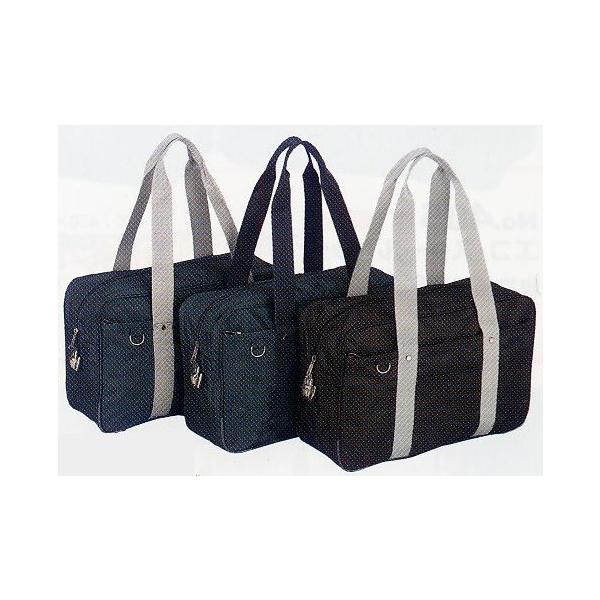 ■サイズ：外寸400×250×140mm■素材：ダッフルナイロン■仕様：内部ポケット、前面ファスナーポケット、飾りDカン付き