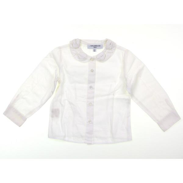 ブランド：Simonetta(シモネッタ)カテゴリー：シャツ・ブラウスサイズ：90サイズ色：ホワイト状態：★★★記名：なしジャンル：Girl実際のサイズ表記は2(92cm)です。予備のボタン付きです。右袖口にピンクのインク汚れがうっすらとあ...