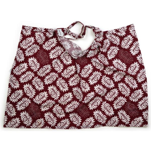 ブランド：Bebe Au Lait(ベベオレ)カテゴリー：授乳ケープ・カバーサイズ：ママ向けアイテム色：ワインレッド、白い総柄状態：★★記名：なしジャンル：Mother62×88cm。裾の方にシミがありますが、まだお使い頂けそうです。