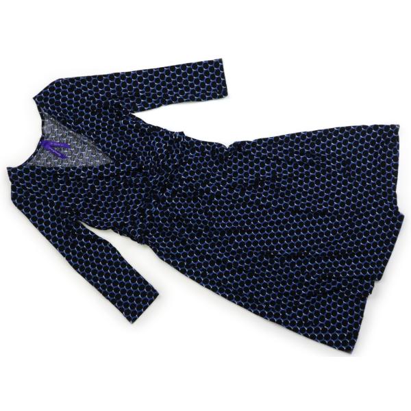 ブランド：Seraphine(セラフィン)カテゴリー：マタニティワンピースサイズ：ママ向けアイテム色：ブルー、黒ドット状態：★★★★記名：なしジャンル：Mother実際のサイズ表記はUK8、US4ですが実寸は、肩幅約33.5 cm、サイドネ...