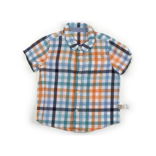 ブランド：Dave&amp;Bella(デイブアンドベラ)カテゴリー：シャツ・ブラウスサイズ：100サイズ色：オフホワイト・サックス・オレンジチチェック状態：★★★★記名：なしジャンル：Boy実際のサイズ表記は4Yです。目立つ汚れはなく、ま...