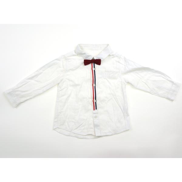 ブランド：Dave&amp;Bella(デイブアンドベラ)カテゴリー：シャツ・ブラウスサイズ：95サイズ色：オフ白・エンジ蝶ネクタイ状態：★★記名：なしジャンル：Boyビエラ布帛生地。素材タグが切られています。サイズ表記がありません。後ろ中...