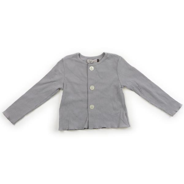 ブランド：DADWAY(ダッドウェイ)カテゴリー：カーディガンサイズ：110サイズ色：グレー状態：★★（返品不可）記名：なしジャンル：GirlD.fesenseです。左前ボタン。ヨレと色褪せ、洗いざらし感あります。