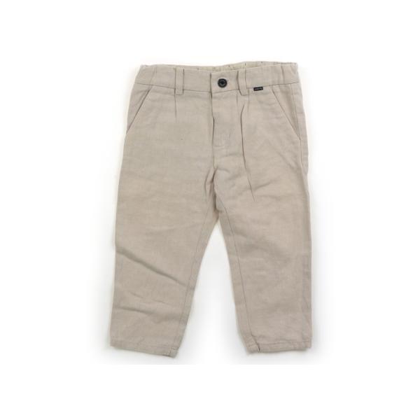 ブランド：Mayoral(マヨラル)カテゴリー：パンツサイズ：80サイズ色：ベージュ状態：★★★記名：なしジャンル：Girl実際のサイズ表記は12ｍです。前ボタンタイプ。ウェストアジャスター付き。柔らかな素材・シワ感がありますがまだお使いい...