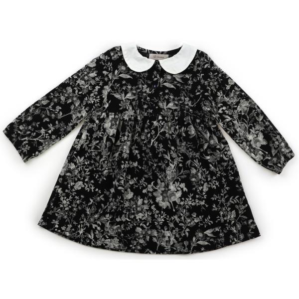 ブランド：DADWAY(ダッドウェイ)カテゴリー：ワンピースサイズ：100サイズ色：黒、花柄状態：★★★記名：なしジャンル：GirlD.fesenseです。ポリエステル素材。襟は布帛生地。襟に薄っすら黄ばみあり。まだまだお使いいただけそうです。