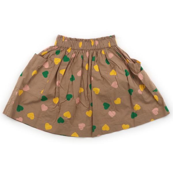 ブランド：BONTON(ボントン)カテゴリー：スカートサイズ：110サイズ色：ブラウン×イエロー・グリーン・ピンクハートドット状態：★★★記名：なしジャンル：Girl実際のサイズ表記は6。シャツ地。ウエストは総ゴムです。シワがありますが、ま...