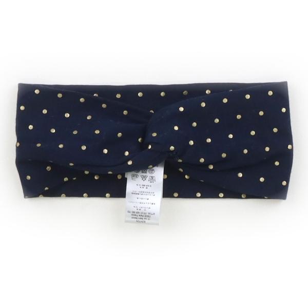 ブランド：BONTON(ボントン)カテゴリー：ヘアアクセサリーサイズ：ベビー用品色：ネイビー、金ドット状態：★★★記名：なしジャンル：Girlカットソー素材のヘアバンドです。実際のサイズ表記はTUですが、頭周りの実寸約38cmです。使用感は...