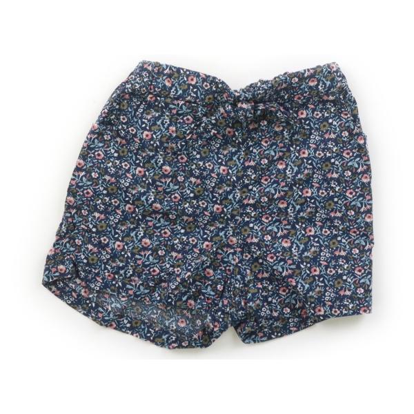 ブランド：DADWAY(ダッドウェイ)カテゴリー：ショートパンツサイズ：110サイズ色：ネイビー・草花状態：★★★記名：なしジャンル：GirlD.fesenseです。ブラウス素材。ウエストは半分ゴムです。ウエストゴムがねじれています。シワ感...
