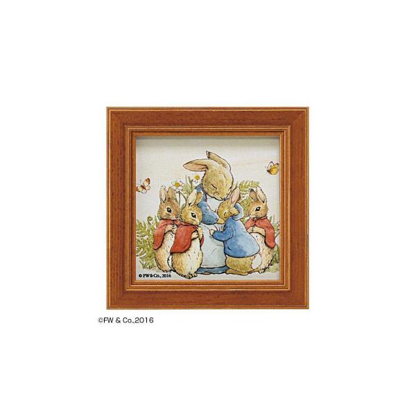 ミニサイズのフレームにピーターラビットと仲間たちをセットしました。