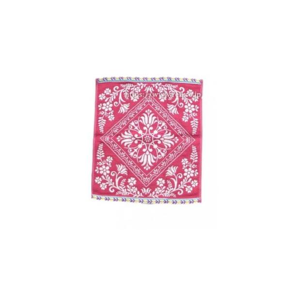 除菌・強力吸水。イヤなニオイがしにくい。食器を拭くだけでなく、目隠しに使ったり、ランチョンマットとして使ったり、日常の家事を助けてくれて、生活に彩りが生まれます。