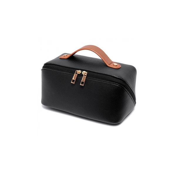 ガバっと大きく開くから使いたいアイテムが一目瞭然で使い勝手抜群!仕切りが豊富で、メイク道具の定位置が決まるからゴチャつかずスッキリ整理整頓できます。大容量・多機能はもちろんサっと取り出せストレスフリー。すべてのコスメが収納可能な大容量。細々...