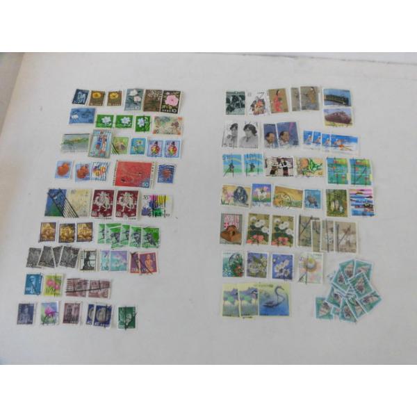 中古（使用済み） 日本郵便 記念切手 普通切手 使用済み切手１１７枚まとめて【0006805】日本郵便 記念切手 普通切手 使用済み切手１１７枚まとめて古い物です。経年による色褪せ・黄ばみ・巻き込み・シワ等あります。古色、指紋、耳紙の目打ち...