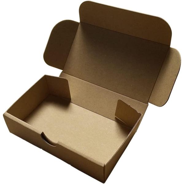 内寸長さ：約98mm x 幅59mm x 厚さ25mm外寸長さ：約100mm x 幅61mm x 厚さ28mm1枚の重さ：約13g紙の厚さ：約1mm（G段段ボール）名刺サイズに対応した梱包用ダンボールです。カラーバリエーションに茶色とホワイ...