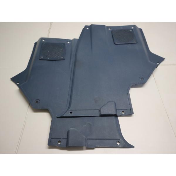 初代 パジェロ  L044GV取り外しのパーツです出品物以外のパーツの販売についてはストア情報記載のメールアドレス宛へお問い合わせ下さいcarup100@yahoo.co.jp