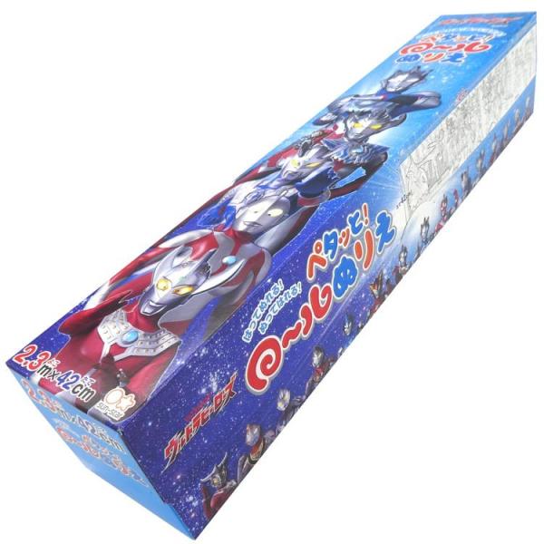 〔ULTRAMAN☆円谷プロダクション〕いつの時代でも男の子が大好きなウルトラヒーローの貼ってはがせる塗り絵シートです。ペタッと貼れて、はがす時に糊残りしにくい全面弱粘着シート！お友達や家族と一緒に塗れるよ☆塗り終わったものは一時的なインテ...