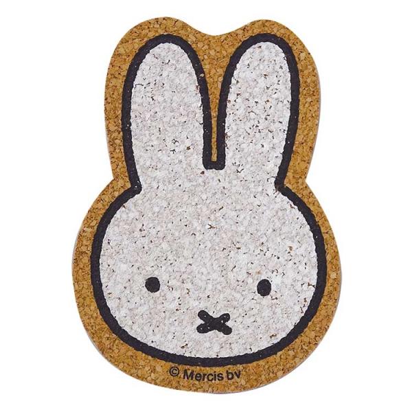 ［商品仕様］あつめて楽しい♪ ミッフィーと仲間たちのダイカット型コースター。 【サイズ】 本体：約W95×H95×D5mm パッケージ：約W120×H153×D5mm 【素 材】コルク 【原産国】日本［特記事項］※画像はあくまでも商品イメー...