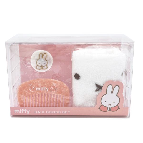 ［商品仕様］ヘアターバン、ヘアゴム、コームの3点セットのヘアグッズセットです。 コームとヘアゴムには流行りのシェル感のあるアクリル樹脂を使用♪普段使いできるヘアケア周りのギフトセットはプレゼントに喜ばれること間違いなしです！ 【サイズ】 ヘ...