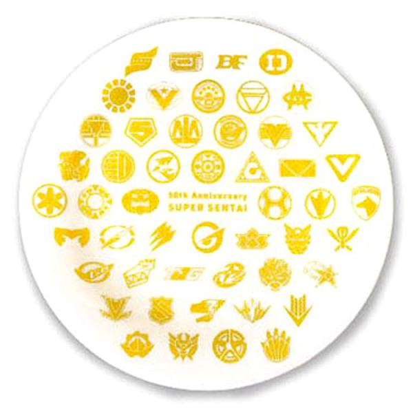 ［商品仕様］【サイズ】約直径200×20mm 【素材】磁器 【生産国】日本［特記事項］※ご注文時の注意※ 陶磁器の性質上、色ムラやカスレ、黒点、突起など個体差が生じることがありますが、品質には問題ありません。また釉薬を使用している場合、微妙...