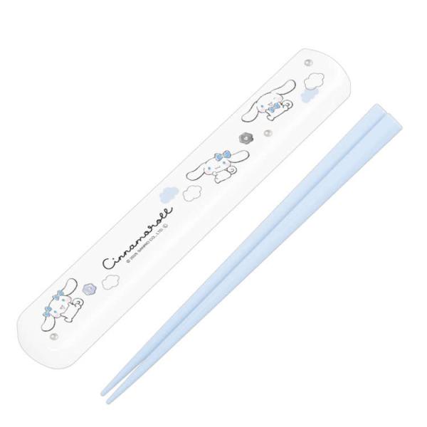 ［商品仕様］【サイズ】ケース：約H14×W206×D30mm　　　　　　はし：約195mm【重量】約63g【素材】はし：メタクリル樹脂　ふた：ＡＳ樹脂　ケース：ＡＢＳ樹脂　シリコーンパーツ：シリコーンゴム【原産国】日本【仕様】抗菌加工・食洗...