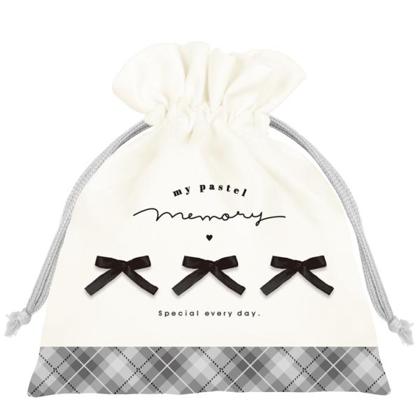 ［商品仕様］【サイズ】 本体：約H250×W180×D70mm パッケージ：約H280×W205×D7mm 【素材】ポリエステル、ナイロン 【特長】汚れにくい・シワになりにくい・かわきやすい・お名前スペース付き 【生産国】中国［特記事項］※...