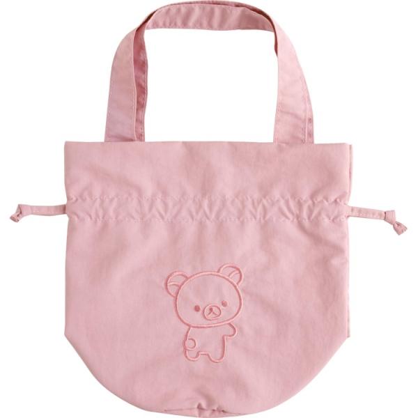［商品仕様］さらっとした生地感でデイリー使いにぴったり！シンプルなデザインだから大人も使いやすい巾着です♪【サイズ】約235×255×160mm【素材】ポリエステル【仕様】刺しゅう入り【生産国】中国【特長】　ツートンカラーの刺しゅうがおしゃ...