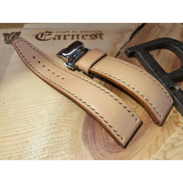 （2025/05/01変更）Dバックル価格がメーカー値上げになりました。商品価格を税込み￥550値上げさせていただきます。●一本一本裁断から鋤加工、芯材の切り出し、ステッチ縫いまですべて一人の職人がコツコツと一生懸命仕上げます。ブランド名”...