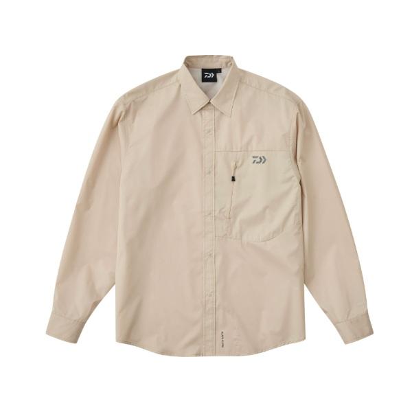 軽量高機能素材Pertex Equilibrium採用。軽い水しぶきや汚れから身をまもるライトシェルシャツ。太さの違う糸を組み合わせることにより生じる生地裏面の凹凸が肌離れをよくし、ベタつき感を防ぐ。表面と裏面を異なる密度の二層構造にするこ...