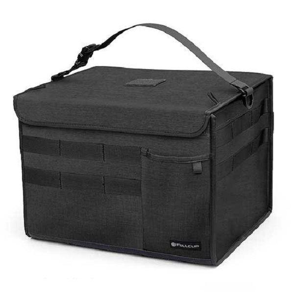 簡単な手順で折りたためるハードタイプのギアボックスです。本体の前後左右４面（全周囲）に付いている25mmレールテープに、目的に応じて様々なアクセサリー類を装着できる抜群の拡張性を備えています。フロントには、オープンポケットがありちょっとした...