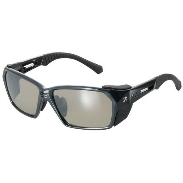 周囲の状況把握や動きやすさにつながるレンズ幅62mmのワイドな視野。そしてHOVERよりも大きなサイズで両サイドにスライド展開する遮光バイザー。ミラーコートレンズの裏映りの原因にもなる光の侵入や雨風を防ぎ、ハードな環境でも安定したクリアな視...