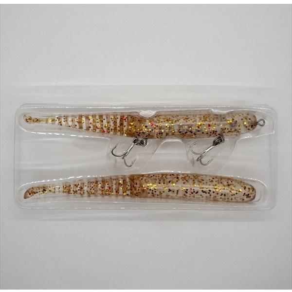 目指したのは究極の「揺らぎ」そして「漂う」です。これまでも「揺らぎ」をテーマにしたルアーは存在しました。しかしそれらは「プラグ」であり、自然界にはない不自然な「揺らぎ」でした。NO-TENシリーズはその不自然さを出来る限り排除し、まるで生き...