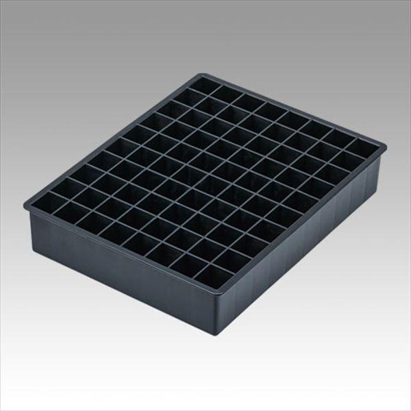 最大80個のプラグが収納できるプラグ収納パーツ。トランスフォームA、VS-7090NAのトレイにジャストフィットするサイズ設計で、それぞれに2個システム収納可能。プラグは各マスから出ている状態なので、取り出しやすく何がどこにあるのか一目瞭然...