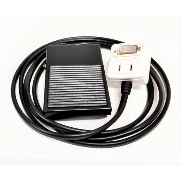 ・1500Wまでの電動工具等を、足で操作することが可能となります。お使いの機器の電源プラグを本商品に挿してご使用ください。・フット部には金属製薄型スイッチを採用しており、適度な重さがあるのでペダルの位置がずれたり裏返ったりしにくくなっていま...