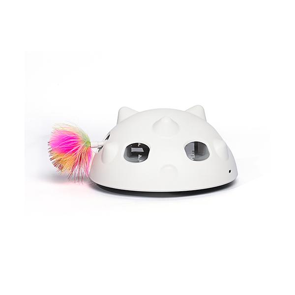 ランダムな動きで猫の好奇心をくすぐります。６つの穴からランダムに出てくる羽根、自走モードで部屋中を動き回るSMART CAT TOY P18。３つのモードが搭載され、猫の好奇心を刺激します。サイズ：(W)200×(D)200×(H)150 ...