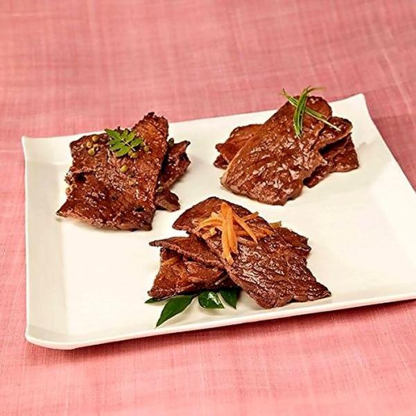 神戸北野大黒屋がお届けする、食べきりサイズにカットしたもも肉と人気の焼肉風味の味付け牛肉の詰合せ。神戸牛肉づくしは２種類の味わいが楽しめる佃煮詰合せ。お酒のあてにも、ご飯のお供にも楽しめる上質なギフトアイテムです。内容量：100g賞味期限：...