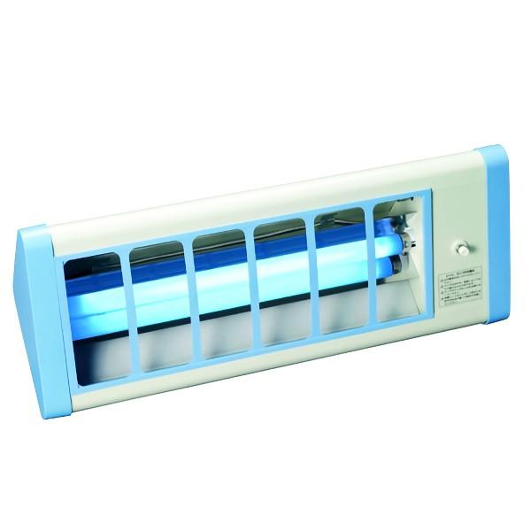 屋内用捕虫器・面倒な虫対策を低コストで出来ます型番：006485JAN：4976560064850製造販売元：ペンギンワックス付属品：専用粘着シート12枚入・吊下用 チェーン2本・ヒートン金具2本・木ネジ4本電源コード：2ｍ製品補足：●フー...