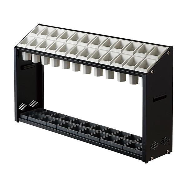 機能性と安全性に配慮したデザイン傘立て。子供でも傘が入れやすい形状を採用しました。●傘の回転や傾倒を防ぎ、安定させる内部8角形状を採用しています。●天板に子供が乗って遊ぶことが無いように、天板を傾斜させることで安全性に配慮しています。型番：...