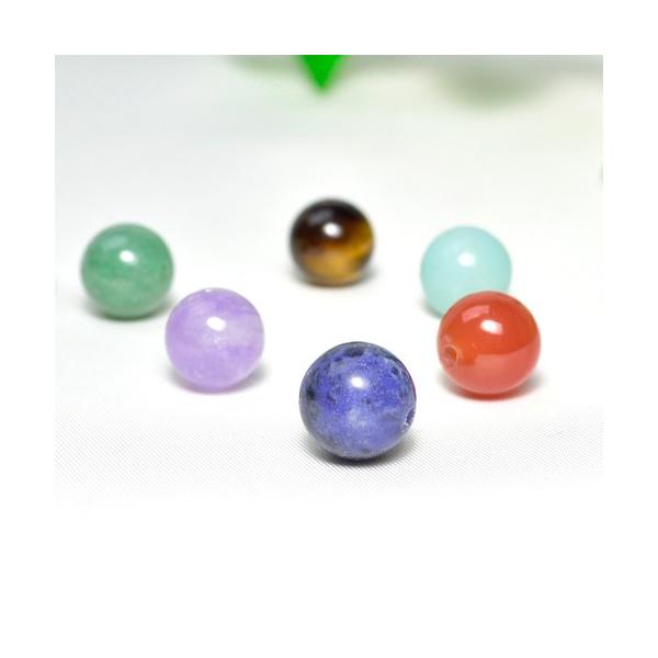 "７つの災難"を振り払う守護の御守り。古くから日本では、七色の物を身に付けていると厄を祓い、幸運を招くと云われています。特に厄年の方は、7色のものを身に着けていると良いと伝えられ大切にされてきました。ソーダライト・忍耐力や決断力、直観力、洞...